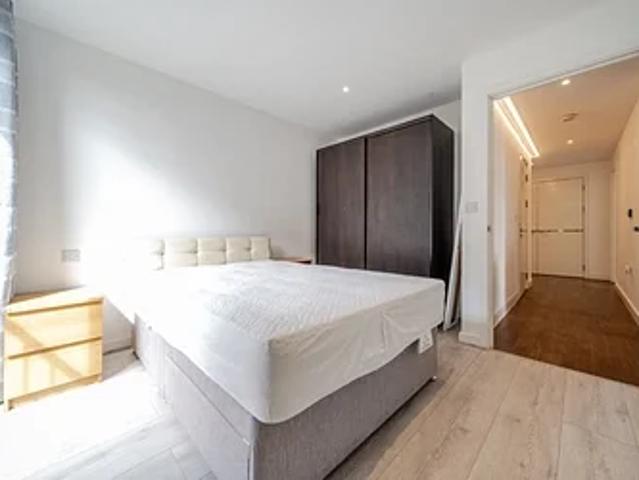 Apartment at Whiting Way, Greater London