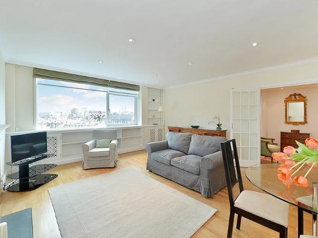 Apartment at Whittaker Street, Greater London