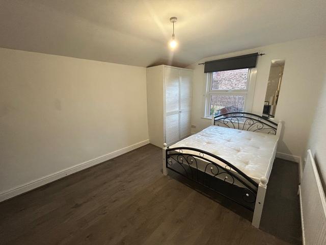 Apartment at Whittington Road, Greater London