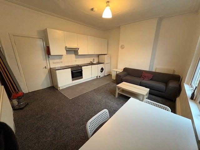 Apartment at Whittington Road, Greater London