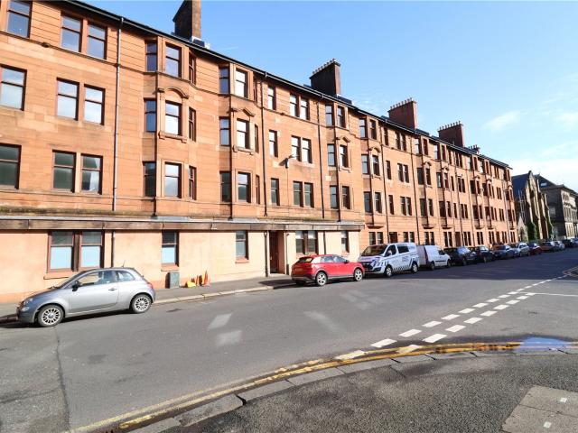 Apartment at Witherspoon Street, Paisley