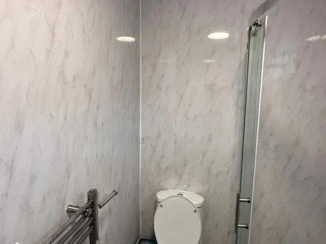 Apartment at Wivenhoe Road, Greater London