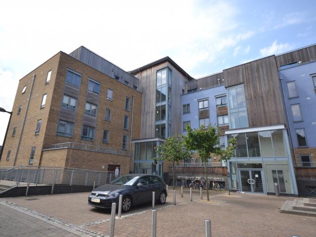 Apartment at Wivenhoe Trail, Colchester