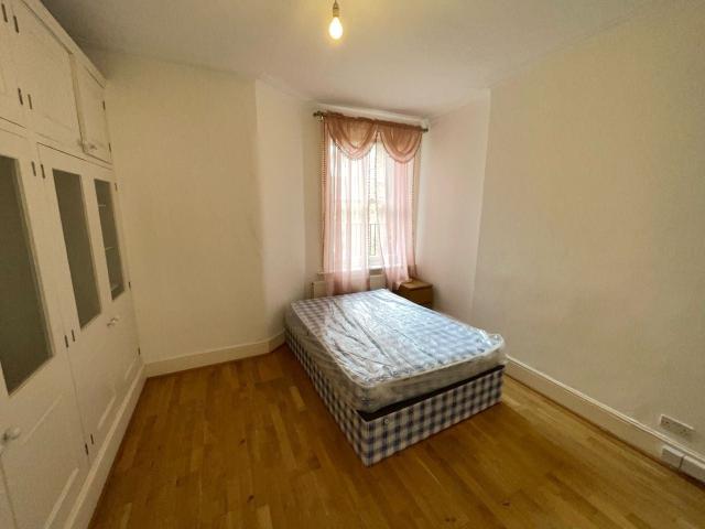 Apartment at Widley Road, City of Westminster
