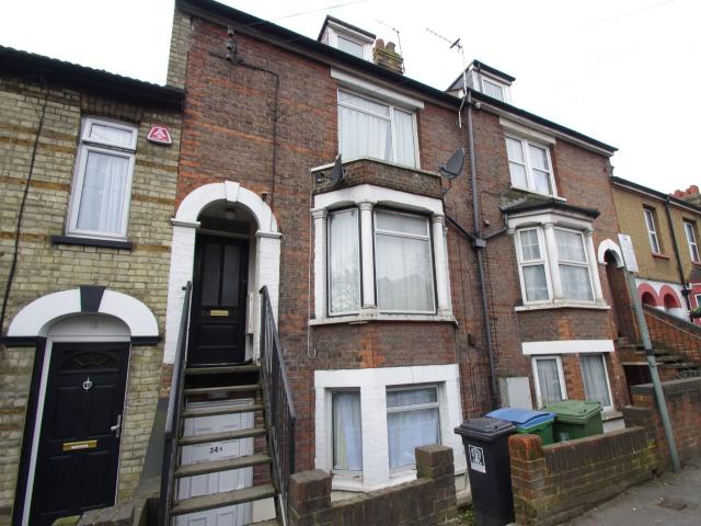 Apartment at Wiggenhall Road, Watford