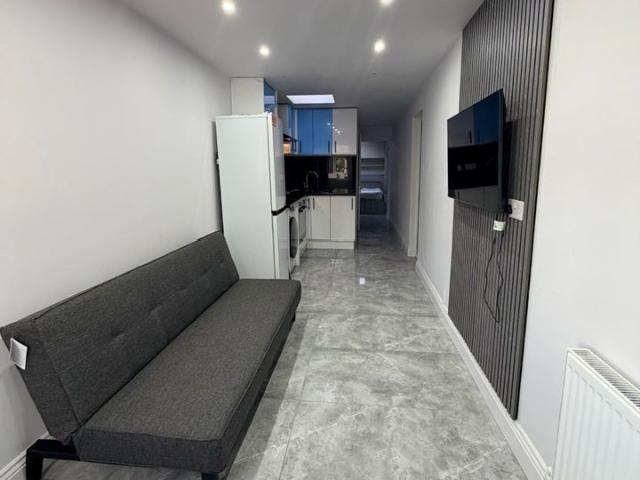 Apartment at Wigley Road, Greater London