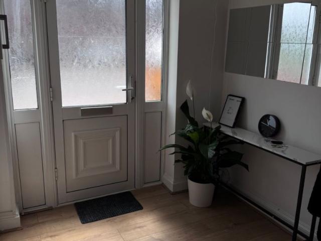 Apartment at Wigley Road, Greater London