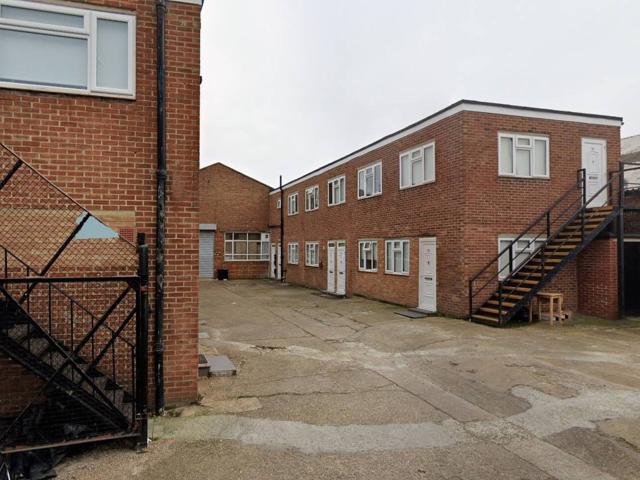 Apartment at Wigton Gardens, Greater London
