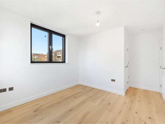 Apartment at Wilcox Road, Greater London
