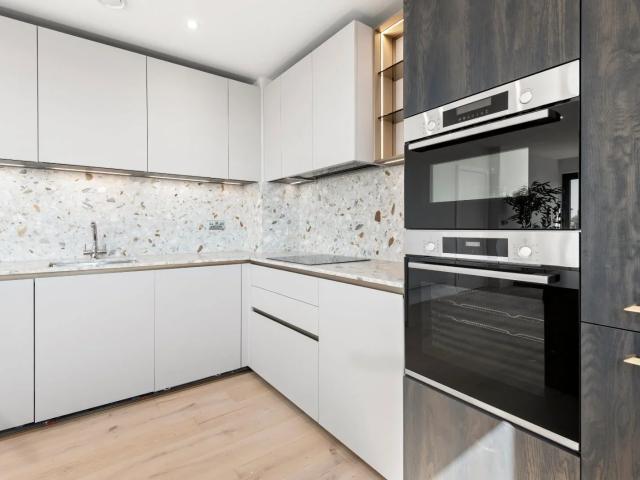 Apartment at Wilcox Road, Greater London