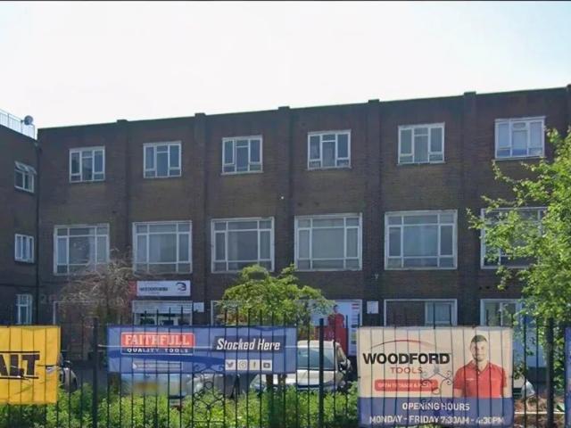 Apartment at Willow Lane, Greater London