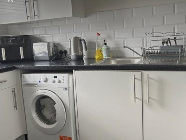 Apartment at Willow Path, Greater London