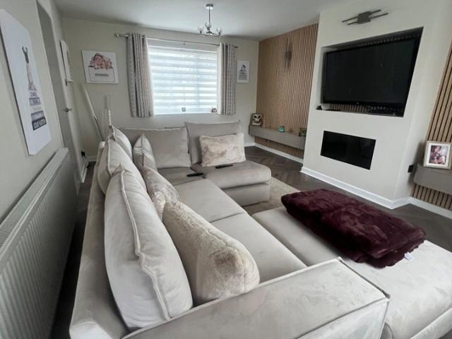 Room at Willow Road, Chorley