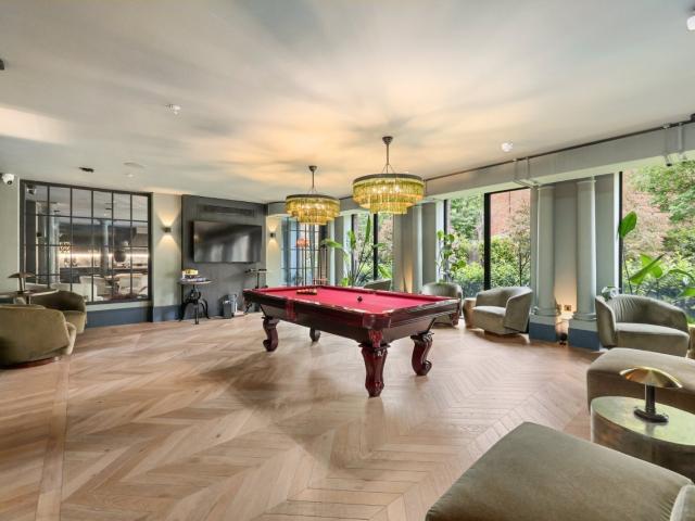 Apartment at Willesden Lane, Greater London