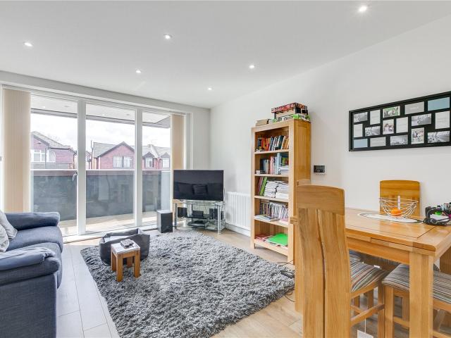 Apartment at Willesden Lane, Greater London