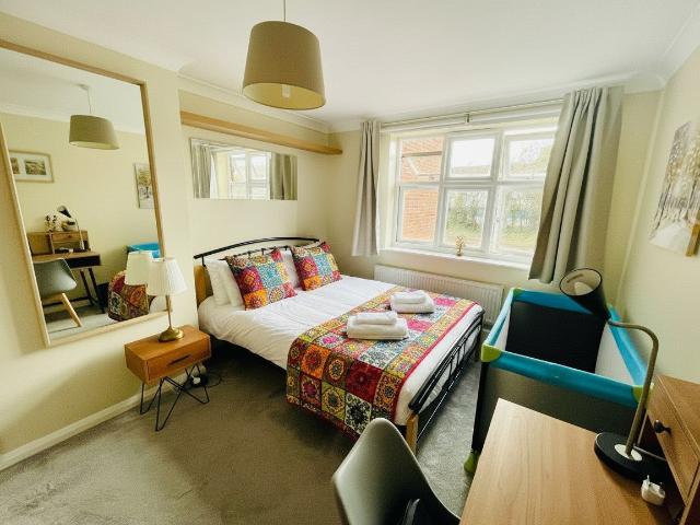 Apartment at William Close, Greater London