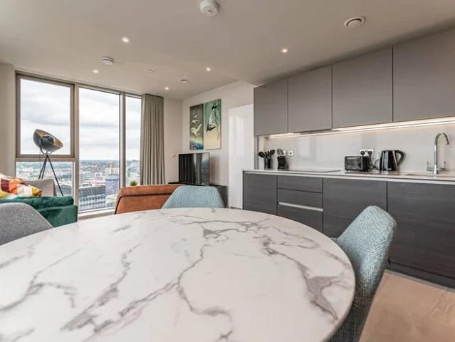 Apartment at Bath Street, Liverpool