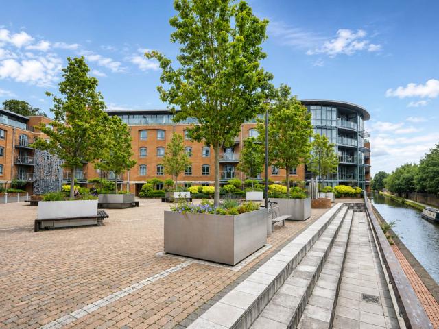 Apartment at William Lucy Way, Oxford