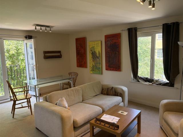 Apartment at William Street, Bristol