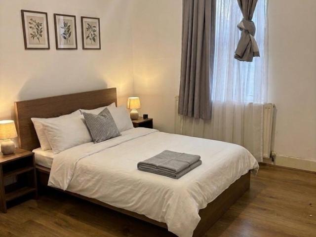 Apartment at William Street, Greater London