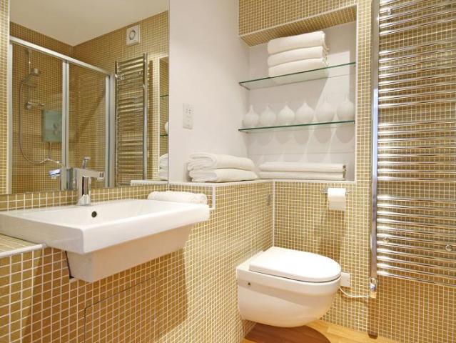 Apartment at Wilton Road, City of Westminster