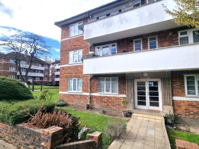Apartment at Wilton Road, Greater London