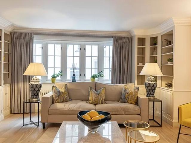 Apartment at Wilton Row, City of Westminster