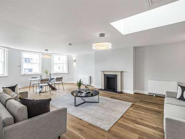 Apartment at Wimpole Street, City of Westminster