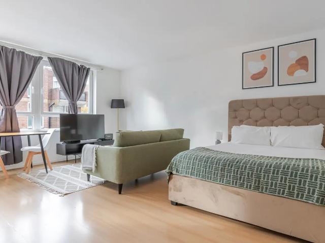 Apartment at Wincott Street, Greater London