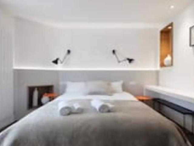 Apartment at Winchester Avenue, Greater London