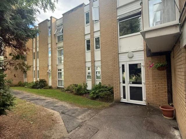 Apartment at Winchester Close, Greater London
