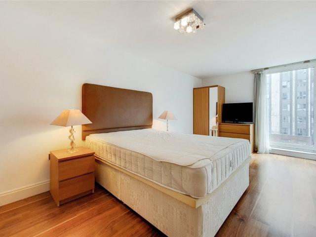 Apartment at Winchester Mews, Greater London