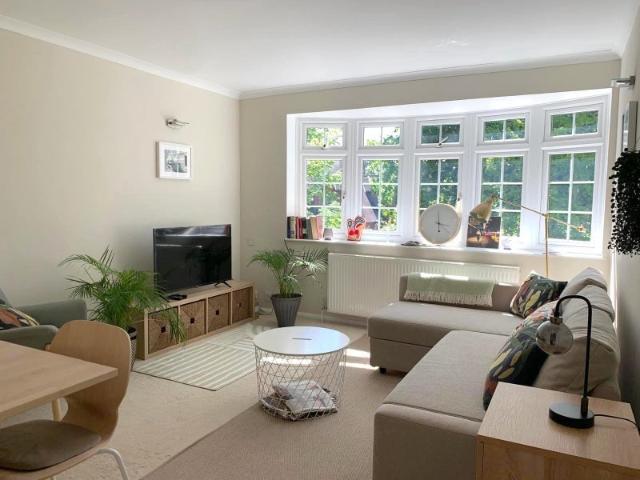 Apartment at Winbury Court, Maidenhead