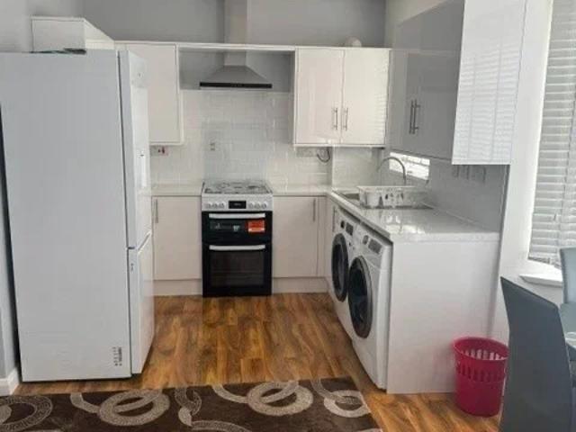 Apartment at Windmill Lane, Greater London