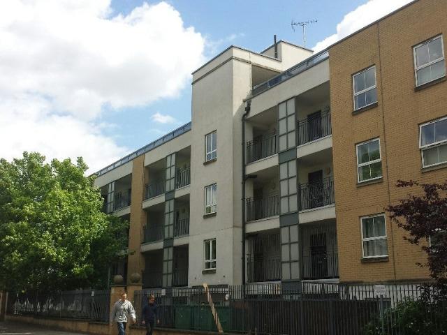 Apartment at Windmill Lane, Greater London