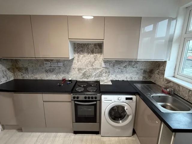 Apartment at Windermere Avenue, Greater London
