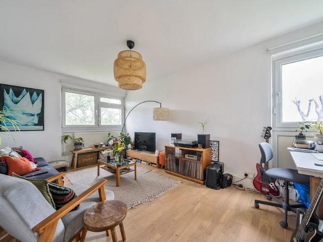 Apartment at Windley Close, Greater London