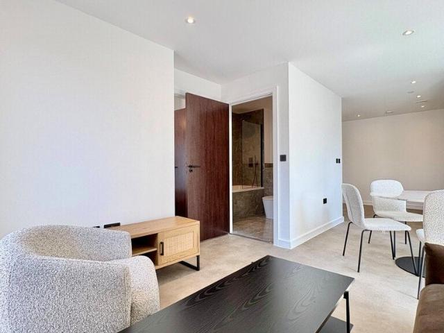 Apartment at Windsor Bridge Road, Bath