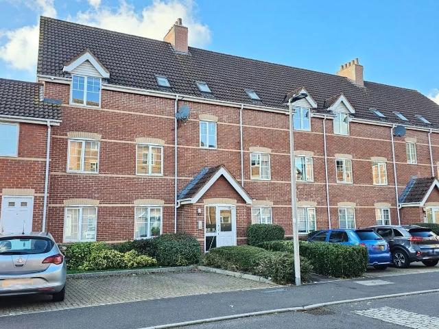Apartment at Windsor Court, Newbury