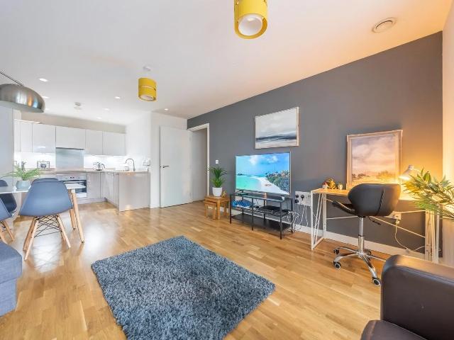 Apartment at Windsor Road, Slough