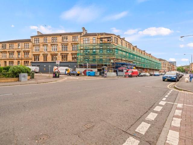 Apartment at Windsor Street, Glasgow