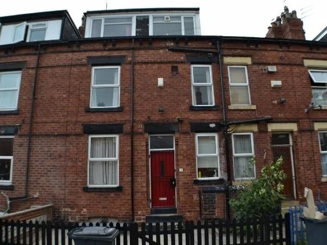 Apartment at Winfield Terrace, Leeds