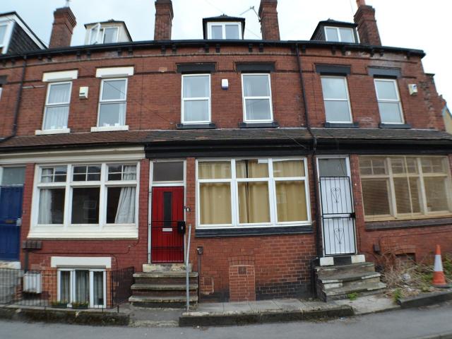 Apartment at Winfield Terrace, Leeds