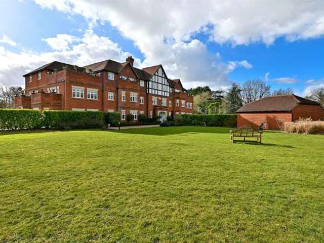 Apartment at Winkfield Lane, Winkfield Street
