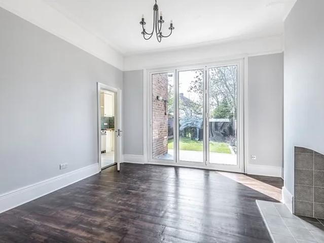 Apartment at Winifred Place, Greater London