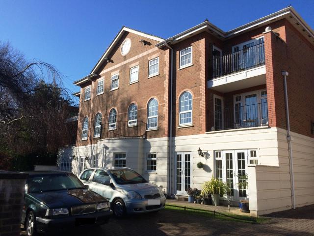 Apartment at Winn Road, Southampton