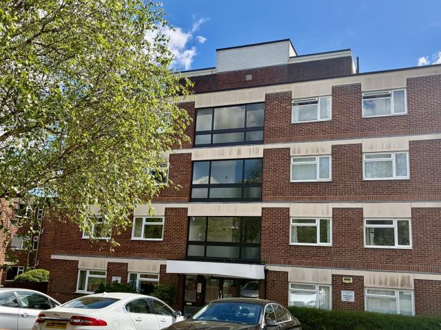 Apartment at Winn Road, Southampton