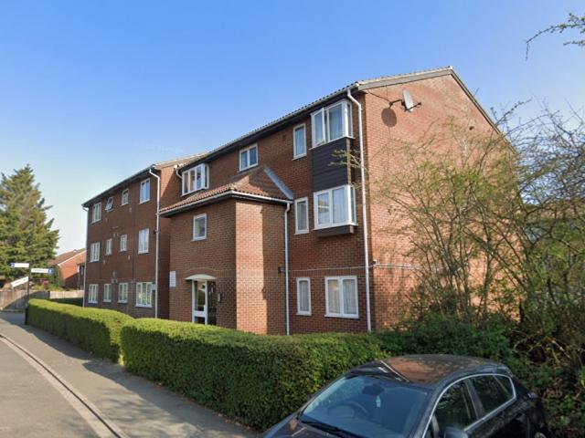 Apartment at Wraysbury Close, Greater London