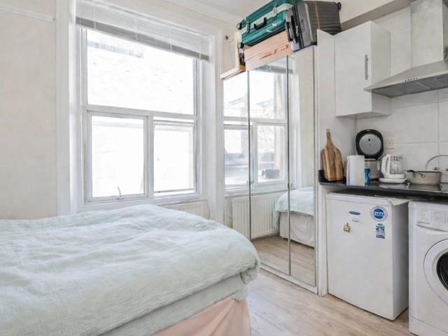 Apartment at Wrights Lane, Greater London