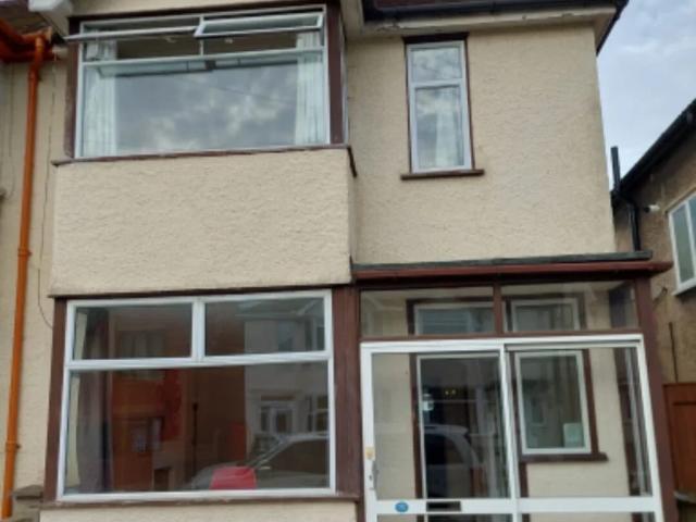 Apartment at Wytham Street, Oxford